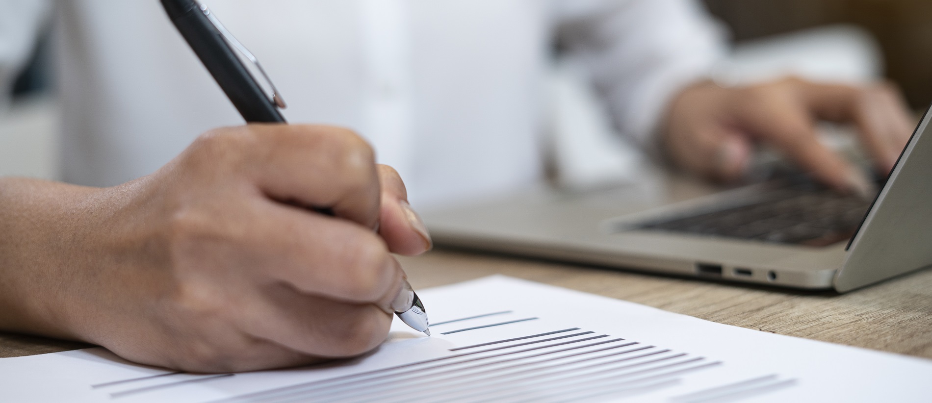 Acclaimed tax attorney John Rayis joins Lockton’s Transaction Liability team | Lockton